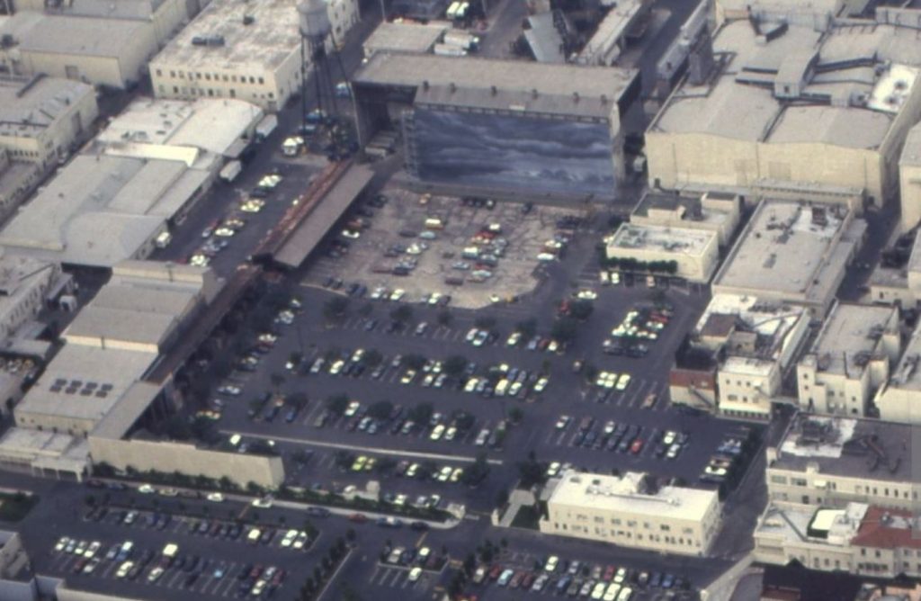 Mountain in the Middle of L.A.: Paramount Studios’ Western Street and ...